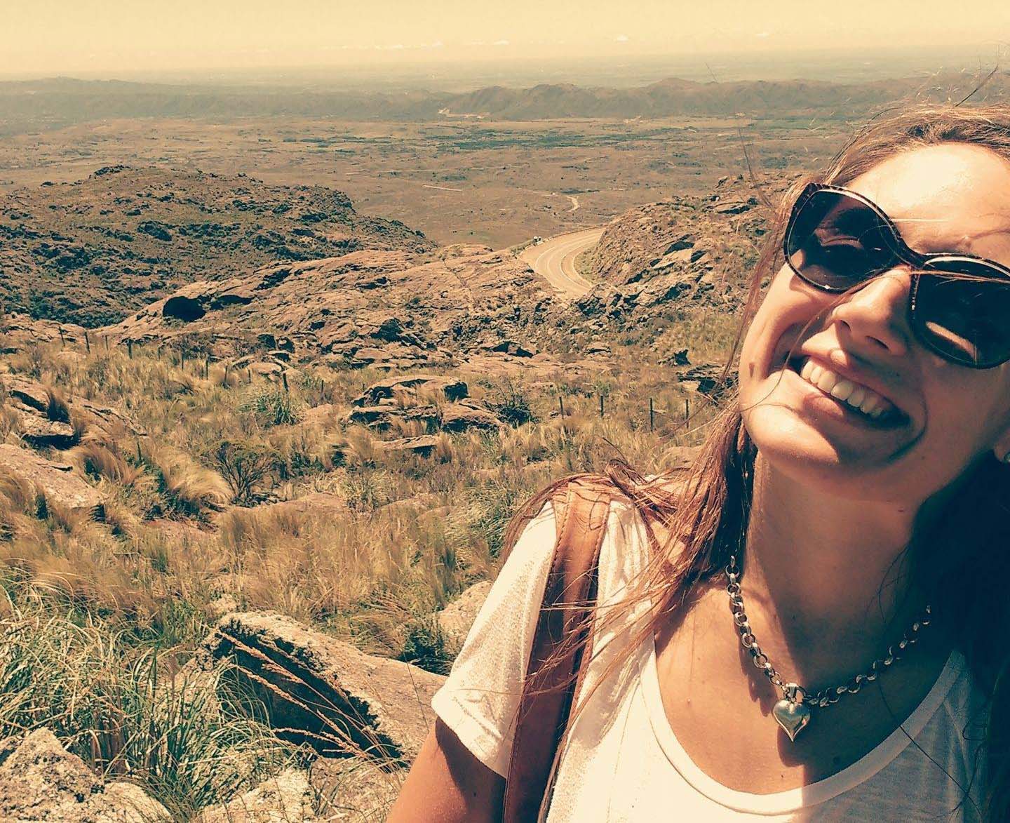 La licenciada María Victoria Capellari defiende su tesis de Doctorado ...